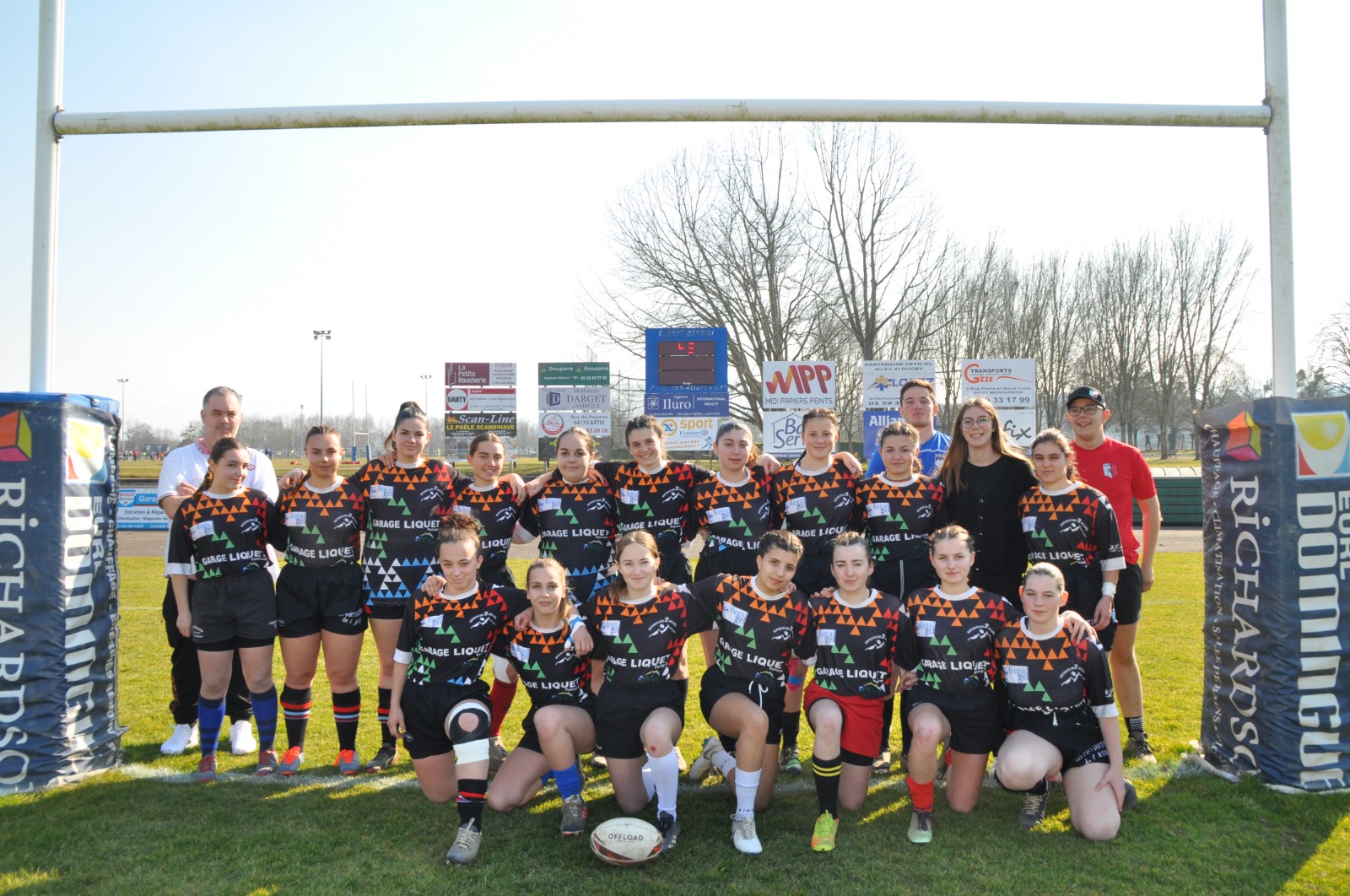 Découvrez l'équipe des Cadettes - F C Oloron