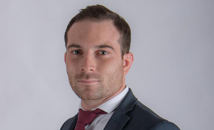 Thomas Guarino, des crampons au costume