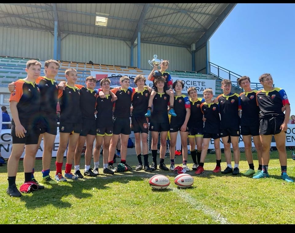 LES CADETS ET JUNIORS CARTONNENT AUX FINALES DE l’IDF SEVEN OPEN TOUR LES CADETS ET JUNIORS CARTONNENT AUX FINALES DE l’IDF SEVEN OPEN TOUR
